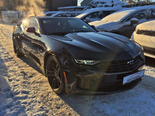 Melns Chevrolet Camaro 2019 Viļņa, ar dzinēja tilpumu 3.60 L un nobraukumu 116 tūkst. km par 16300 €, foto 6 vietnē AUTOMOTO.COM.LV