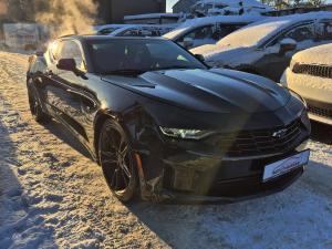 Black Chevrolet Camaro 2019 in Vilnius, with an engine capacity of 3.60 L and mileage of 116 thousand km for 16300 €, photo 6 on AUTOMOTO.COM.LV