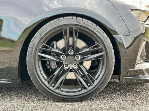 Melns Chevrolet Camaro 2019 Šauļi, ar dzinēja tilpumu 6.20 L un nobraukumu 56 tūkst. km par 30999 €, foto 13 vietnē AUTOMOTO.COM.LV