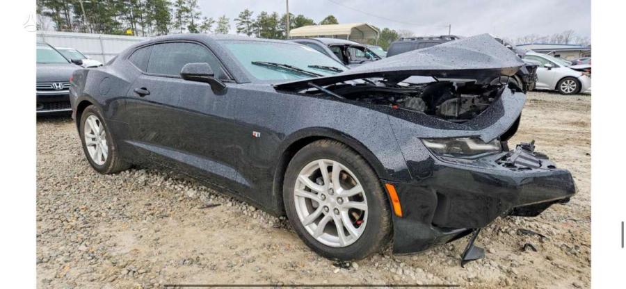 Melns Chevrolet Camaro 2021 Kauņa, ar dzinēja tilpumu 2.00 L un nobraukumu 65 tūkst. km par 9300 €, foto 1 vietnē AUTOMOTO.COM.LV
