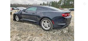 Melns Chevrolet Camaro 2021 Kauņa, ar dzinēja tilpumu 2.00 L un nobraukumu 65 tūkst. km par 9300 €, foto 5 vietnē AUTOMOTO.COM.LV