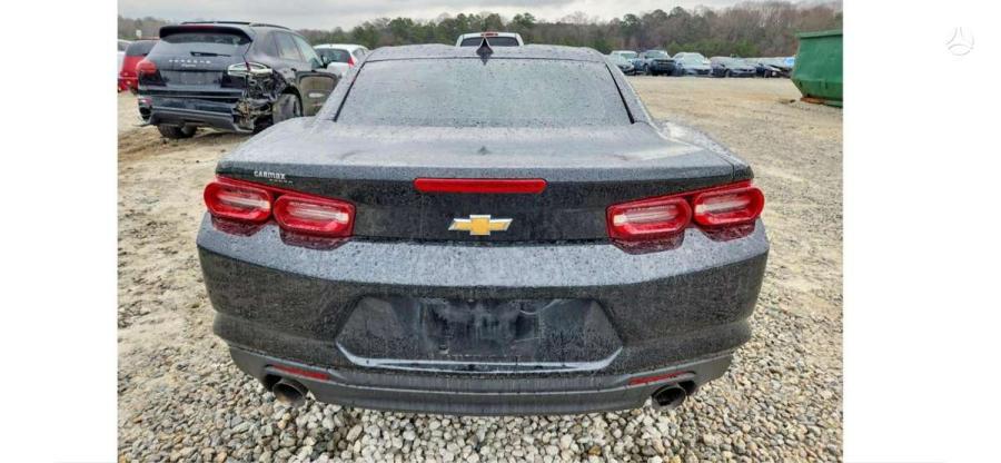 Melns Chevrolet Camaro 2021 Kauņa, ar dzinēja tilpumu 2.00 L un nobraukumu 65 tūkst. km par 9300 €, foto 6 vietnē AUTOMOTO.COM.LV