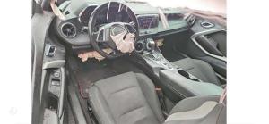 Melns Chevrolet Camaro 2021 Kauņa, ar dzinēja tilpumu 2.00 L un nobraukumu 65 tūkst. km par 9300 €, foto 8 vietnē AUTOMOTO.COM.LV