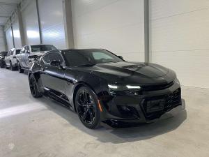 Black Chevrolet Camaro 2021 in Klaipeda, with an engine capacity of 6.20 L and mileage of 70 thousand km for 32670 €, photo 3 on AUTOMOTO.COM.LV