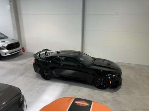 Black Chevrolet Camaro 2021 in Klaipeda, with an engine capacity of 6.20 L and mileage of 70 thousand km for 32670 €, photo 14 on AUTOMOTO.COM.LV