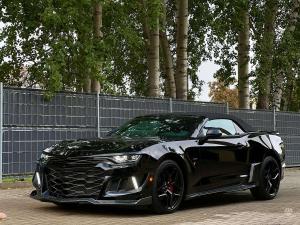Melns Chevrolet Camaro 2022 Šauļi, ar dzinēja tilpumu 6.20 L un nobraukumu 72 tūkst. km par 37000 €, foto 3 vietnē AUTOMOTO.COM.LV
