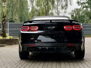 Melns Chevrolet Camaro 2022 Šauļi, ar dzinēja tilpumu 6.20 L un nobraukumu 72 tūkst. km par 37000 €, foto 6 vietnē AUTOMOTO.COM.LV