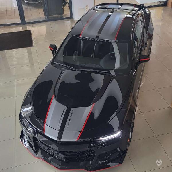 Black Chevrolet Camaro 2022 in Siauliai, with an engine capacity of 3.60 L and mileage of 60 thousand km for 27200 €, photo 1 on AUTOMOTO.COM.LV
