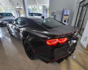 Black Chevrolet Camaro 2022 in Siauliai, with an engine capacity of 3.60 L and mileage of 60 thousand km for 27200 €, photo 11 on AUTOMOTO.COM.LV