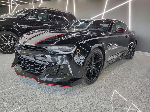 Black Chevrolet Camaro 2022 in Siauliai, with an engine capacity of 3.60 L and mileage of 60 thousand km for 29645 €, photo 5 on AUTOMOTO.COM.LV