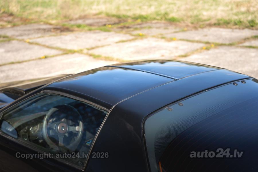 Melns Chevrolet Camaro 1988 Rapla, ar dzinēja tilpumu 0.00 L un nobraukumu 0 tūkst. km par 11900 €, foto 13 vietnē AUTOMOTO.COM.LV