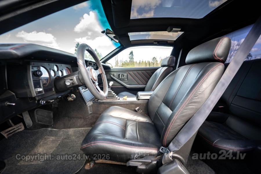 Melns Chevrolet Camaro 1988 Rapla, ar dzinēja tilpumu 0.00 L un nobraukumu 0 tūkst. km par 11900 €, foto 16 vietnē AUTOMOTO.COM.LV