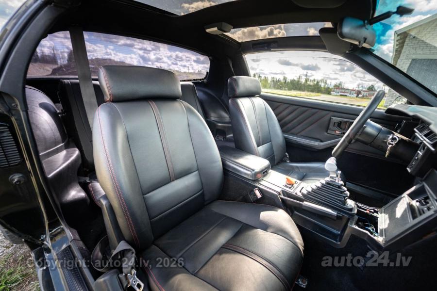 Melns Chevrolet Camaro 1988 Rapla, ar dzinēja tilpumu 0.00 L un nobraukumu 0 tūkst. km par 11900 €, foto 22 vietnē AUTOMOTO.COM.LV
