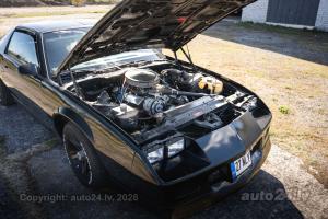 Melns Chevrolet Camaro 1988 Rapla, ar dzinēja tilpumu 0.00 L un nobraukumu 0 tūkst. km par 11900 €, foto 28 vietnē AUTOMOTO.COM.LV