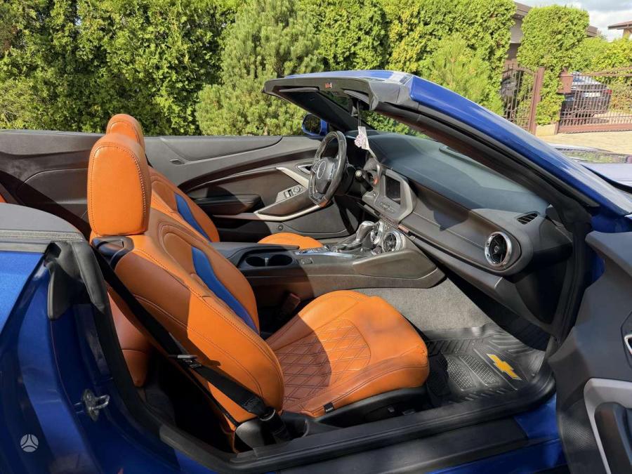 Blue Chevrolet Camaro 2022 in Palanga, with an engine capacity of 3.70 L and mileage of 60 thousand km for 30000 €, photo 18 on AUTOMOTO.COM.LV