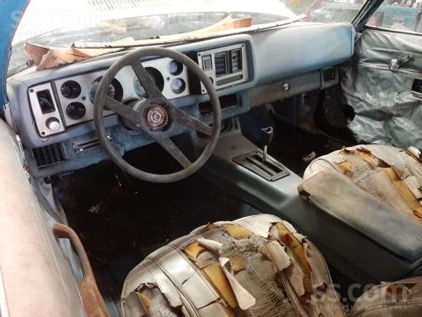 Синий Шевроле Камаро 1979 в Рига, объемом двигателя 5.00 л и пробегом 62 тыс. км за 3999 €, фото 5 на AUTOMOTO.COM.LV