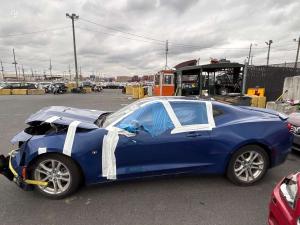 Blue Chevrolet Camaro 2021 in Ukmerge, with an engine capacity of 2.00 L and mileage of 89 thousand km for 10990 €, photo 17 on AUTOMOTO.COM.LV