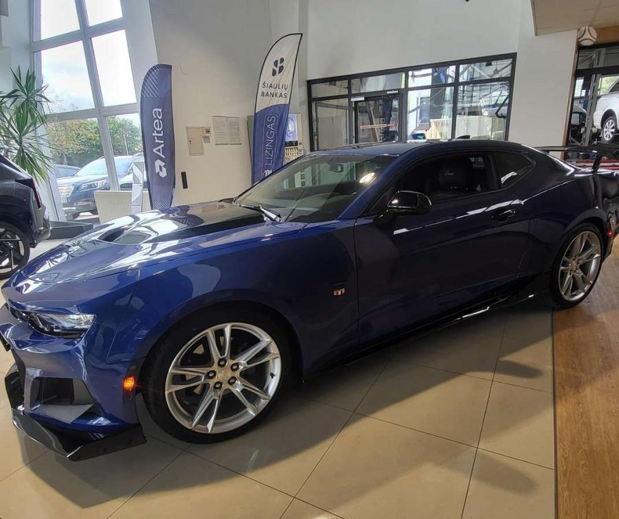 Blue Chevrolet Camaro 2024 in Siauliai, with an engine capacity of 3.60 L and mileage of 46 thousand km for 28000 €, photo 12 on AUTOMOTO.COM.LV