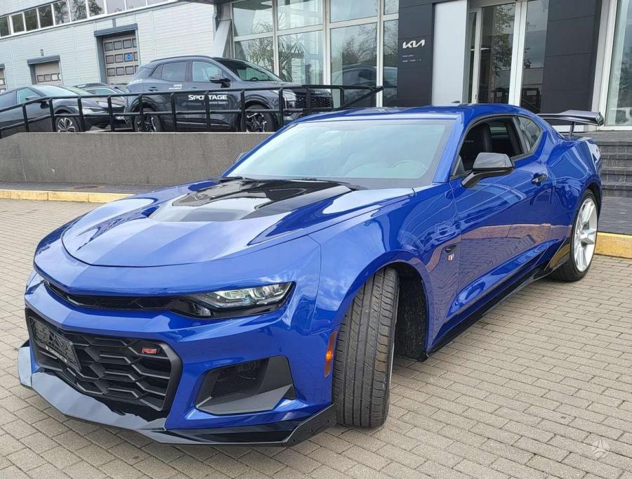Blue Chevrolet Camaro 2024 in Siauliai, with an engine capacity of 3.60 L and mileage of 46 thousand km for 28000 €, photo 15 on AUTOMOTO.COM.LV