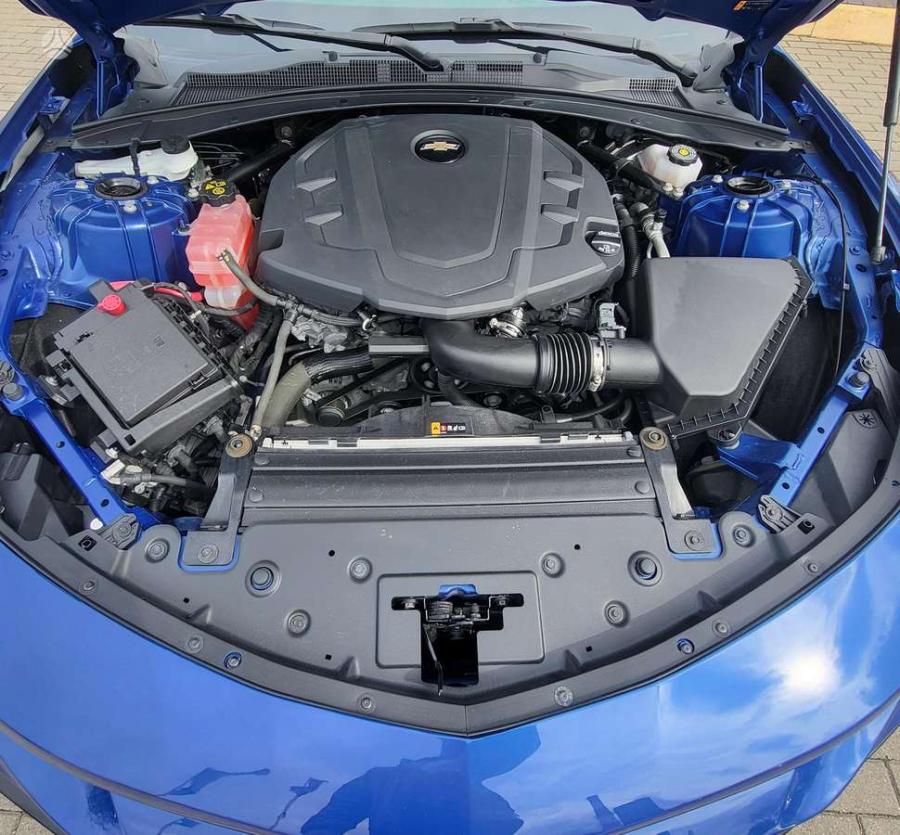 Blue Chevrolet Camaro 2024 in Siauliai, with an engine capacity of 3.60 L and mileage of 46 thousand km for 28000 €, photo 19 on AUTOMOTO.COM.LV