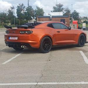Brūns Chevrolet Camaro 2022 Šauļi, ar dzinēja tilpumu 2.00 L un nobraukumu 74 tūkst. km par 26900 €, foto 6 vietnē AUTOMOTO.COM.LV
