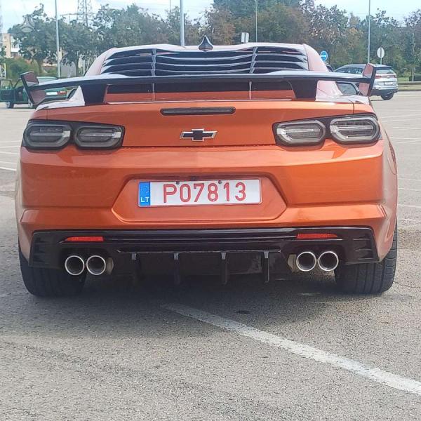 Brūns Chevrolet Camaro 2022 Šauļi, ar dzinēja tilpumu 2.00 L un nobraukumu 74 tūkst. km par 26900 €, foto 6 vietnē AUTOMOTO.COM.LV