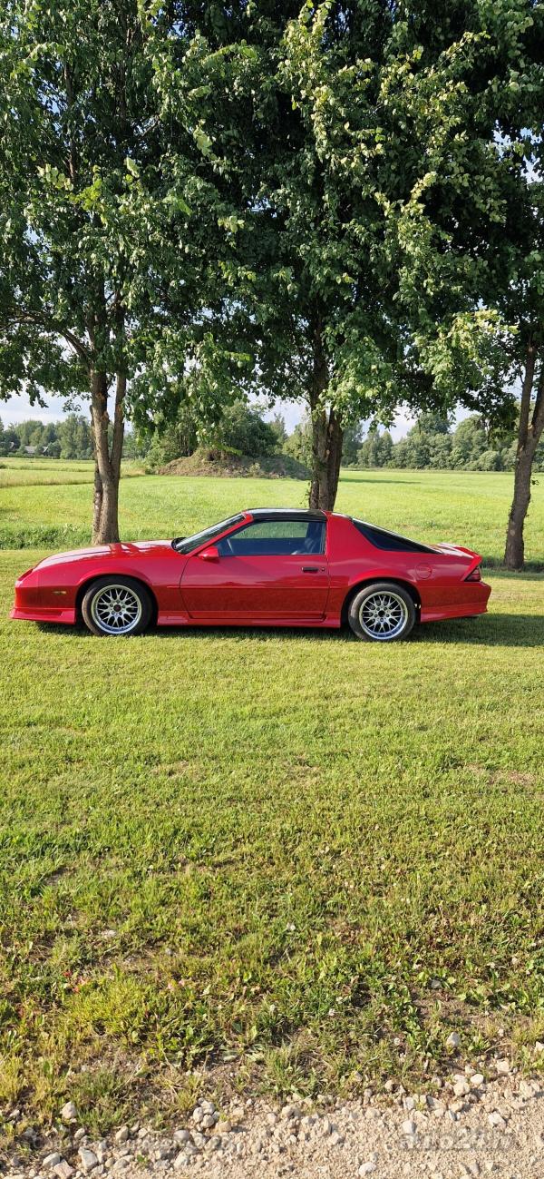 Chevrolet Camaro 1992 Tallina, ar dzinēja tilpumu 5.00 L un nobraukumu 0 tūkst. km par 13000 €, foto 5 vietnē AUTOMOTO.COM.LV