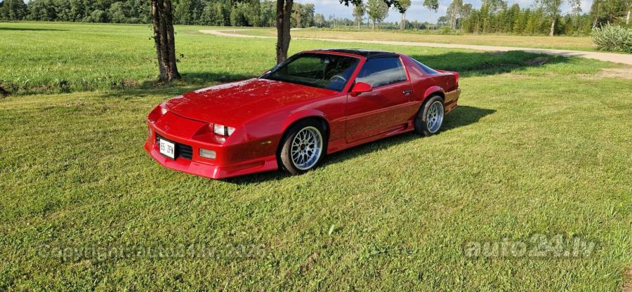 Chevrolet Camaro 1992 Tallina, ar dzinēja tilpumu 5.00 L un nobraukumu 0 tūkst. km par 13000 €, foto 10 vietnē AUTOMOTO.COM.LV