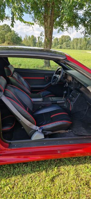 Chevrolet Camaro 1992 Tallina, ar dzinēja tilpumu 5.00 L un nobraukumu 0 tūkst. km par 13000 €, foto 17 vietnē AUTOMOTO.COM.LV