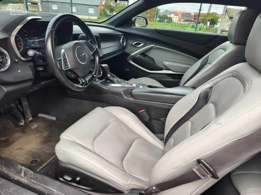 Chevrolet Camaro 2017 in Siauliai, with an engine capacity of 3.60 L and mileage of 132 thousand km for 16300 €, photo 10 on AUTOMOTO.COM.LV