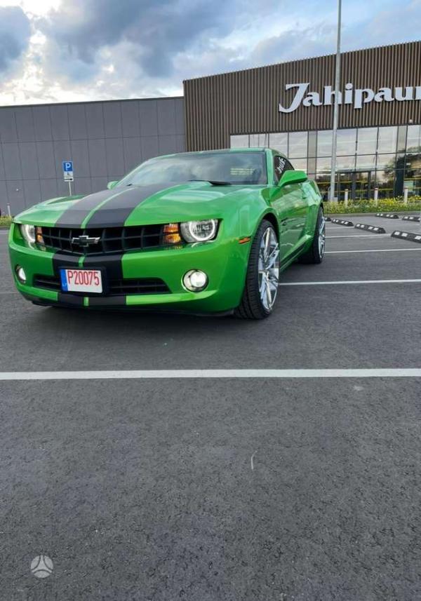 Zaļš Chevrolet Camaro 2011 Kauņa, ar dzinēja tilpumu 3.60 L un nobraukumu 145 tūkst. km par 18800 €, foto 11 vietnē AUTOMOTO.COM.LV