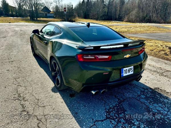 Green Chevrolet Camaro 2017 in Rapla, with an engine capacity of 6.20 L and mileage of 79 thousand km for 36000 €, photo 4 on AUTOMOTO.COM.LV