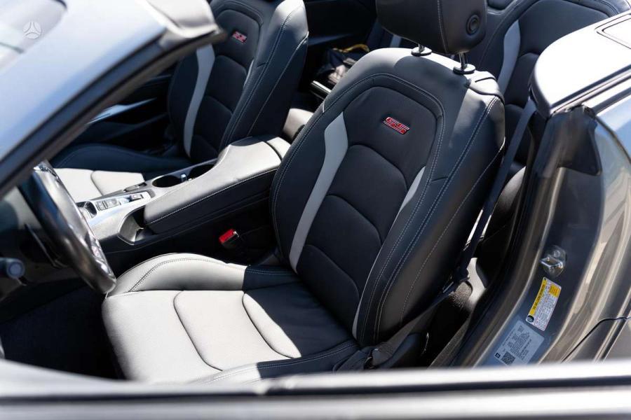 Grey Chevrolet Camaro 2019 in Siauliai, with an engine capacity of 6.16 L and mileage of 80 thousand km for 31460 €, photo 24 on AUTOMOTO.COM.LV