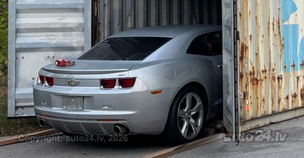 Grey Chevrolet Camaro 2010 in Tallinn, with an engine capacity of 6.20 L and mileage of 103 thousand km for 19900 €, photo 3 on AUTOMOTO.COM.LV