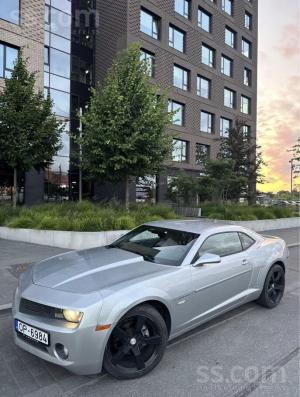 Pelēks Chevrolet Camaro 2011 Rīga, ar dzinēja tilpumu 3.60 L un nobraukumu 211 tūkst. km par 11000 €, foto 3 vietnē AUTOMOTO.COM.LV