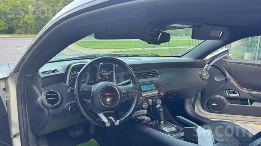 Pelēks Chevrolet Camaro 2011 Rīga, ar dzinēja tilpumu 3.60 L un nobraukumu 211 tūkst. km par 11000 €, foto 10 vietnē AUTOMOTO.COM.LV