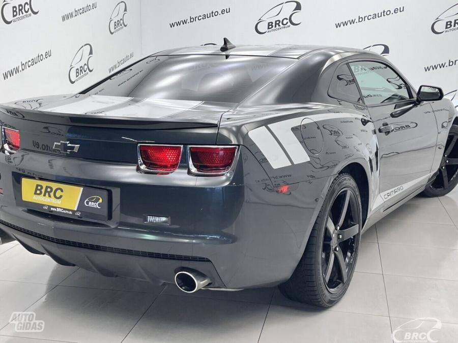 Pelēks Chevrolet Camaro 2013 Avižieniai, ar dzinēja tilpumu 3.60 L un nobraukumu 183 tūkst. km par 17900 €, foto 36 vietnē AUTOMOTO.COM.LV