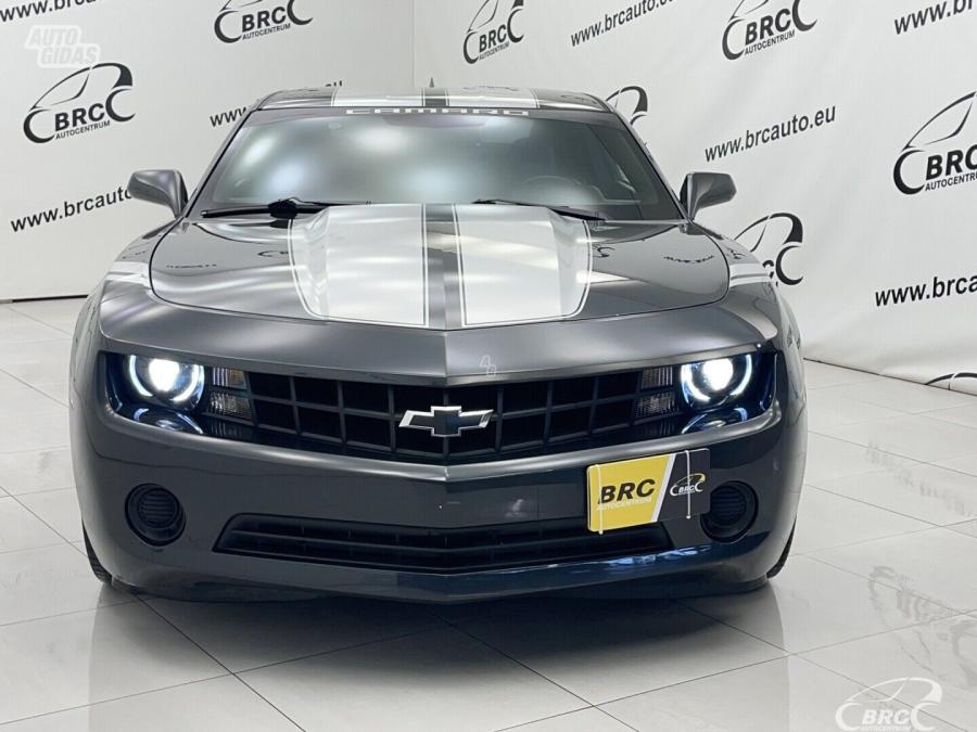 Pelēks Chevrolet Camaro 2013 Avižieniai, ar dzinēja tilpumu 3.60 L un nobraukumu 183 tūkst. km par 17900 €, foto 37 vietnē AUTOMOTO.COM.LV