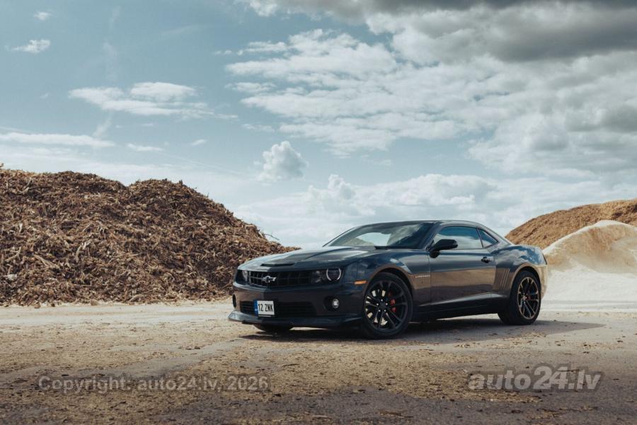 Grey Chevrolet Camaro 2013 in Tallinn, with an engine capacity of 6.20 L and mileage of 134 thousand km for 24900 €, photo 8 on AUTOMOTO.COM.LV