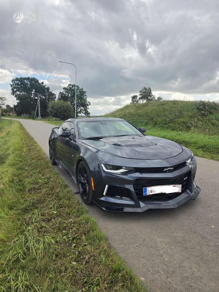 Grey Chevrolet Camaro 2020 in Radviliskis, with an engine capacity of 3.60 L and mileage of 114 thousand km for 18700 €, photo 1 on AUTOMOTO.COM.LV