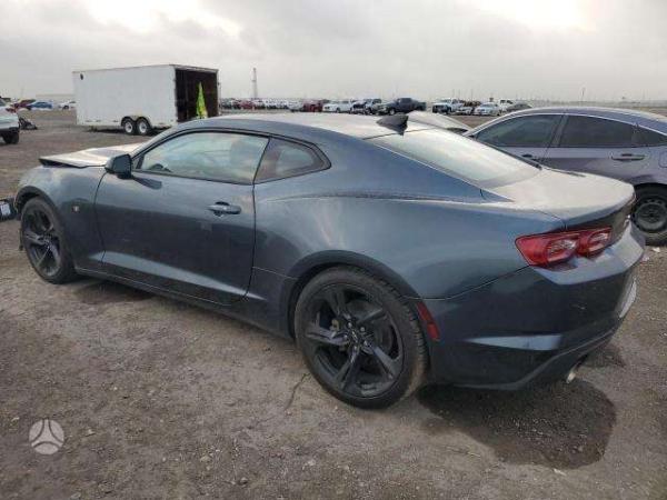 Pelēks Chevrolet Camaro 2021 Šauļi, ar dzinēja tilpumu 2.00 L un nobraukumu 80 tūkst. km par 9100 €, foto 2 vietnē AUTOMOTO.COM.LV