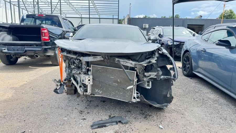Pelēks Chevrolet Camaro 2021 Ukmergė, ar dzinēja tilpumu 3.60 L un nobraukumu 89 tūkst. km par 8799 €, foto 9 vietnē AUTOMOTO.COM.LV