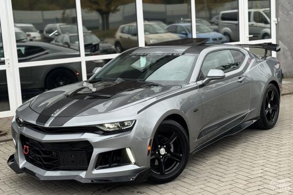 Grey Chevrolet Camaro 2024 in Radviliskis, with an engine capacity of 3.60 L and mileage of 23 thousand km for 25950 €, photo 1 on AUTOMOTO.COM.LV
