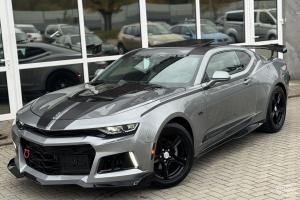 Pelēks Chevrolet Camaro 2024 Radviliškis, ar dzinēja tilpumu 3.60 L un nobraukumu 23 tūkst. km par 25950 €, foto  vietnē AUTOMOTO.COM.LV