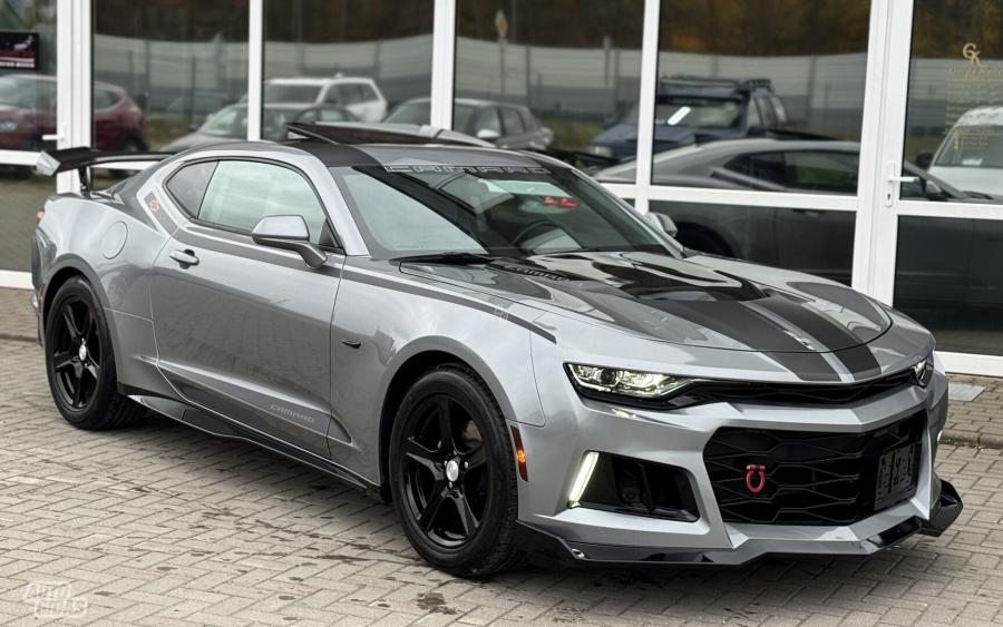 Grey Chevrolet Camaro 2024 in Radviliskis, with an engine capacity of 3.60 L and mileage of 23 thousand km for 25950 €, photo 5 on AUTOMOTO.COM.LV