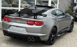 Grey Chevrolet Camaro 2024 in Radviliskis, with an engine capacity of 3.60 L and mileage of 23 thousand km for 25950 €, photo 13 on AUTOMOTO.COM.LV