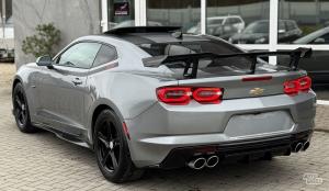 Grey Chevrolet Camaro 2024 in Radviliskis, with an engine capacity of 3.60 L and mileage of 23 thousand km for 25950 €, photo 14 on AUTOMOTO.COM.LV