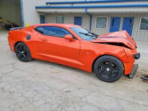 Oranžs Chevrolet Camaro 2019 Ukmergė, ar dzinēja tilpumu 2.00 L un nobraukumu 93 tūkst. km par 9490 €, foto 6 vietnē AUTOMOTO.COM.LV