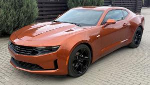 Oranžs Chevrolet Camaro 2022 Kauņa, ar dzinēja tilpumu 2.00 L un nobraukumu 33 tūkst. km par 26500 €, foto 4 vietnē AUTOMOTO.COM.LV