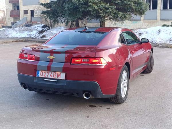 Red Chevrolet Camaro 2014 in Panevezys, with an engine capacity of 3.56 L and mileage of 101 thousand km for 11000 €, photo 3 on AUTOMOTO.COM.LV